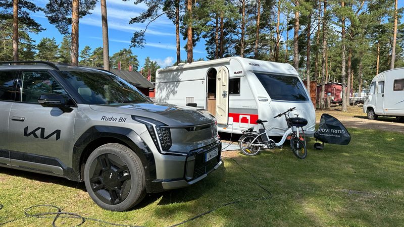 Dra husvagn med elbil – så funkar det! | Rudvi